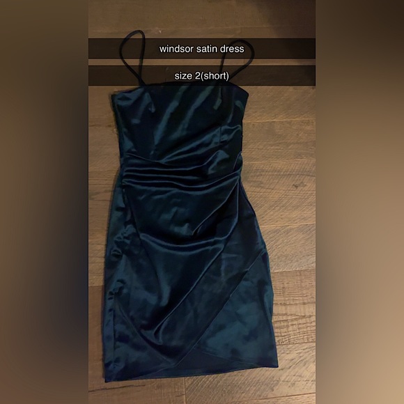 Windsor | Dresses | Mini Hoco Dress Fits Very Well And Is Comfortable ...